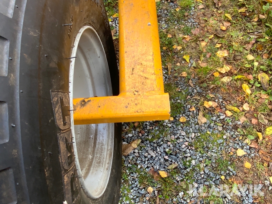 Skogskärra FTG Moheda 101, Essunga, Klaravik auktioner