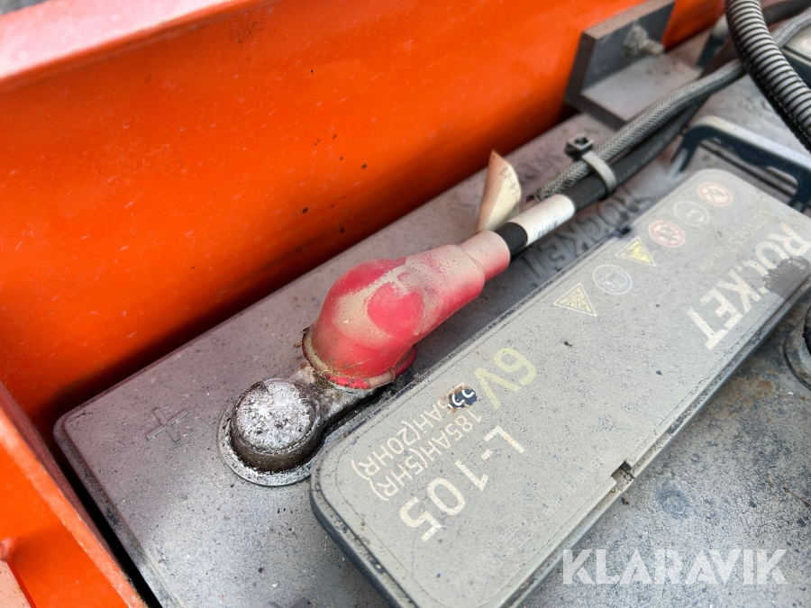 Pelarlift JLG 1230ES, Uppsala, Klaravik auktioner