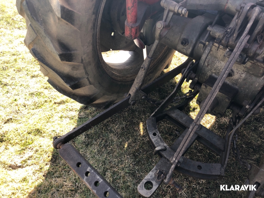 Traktor Massey Fergusson 25