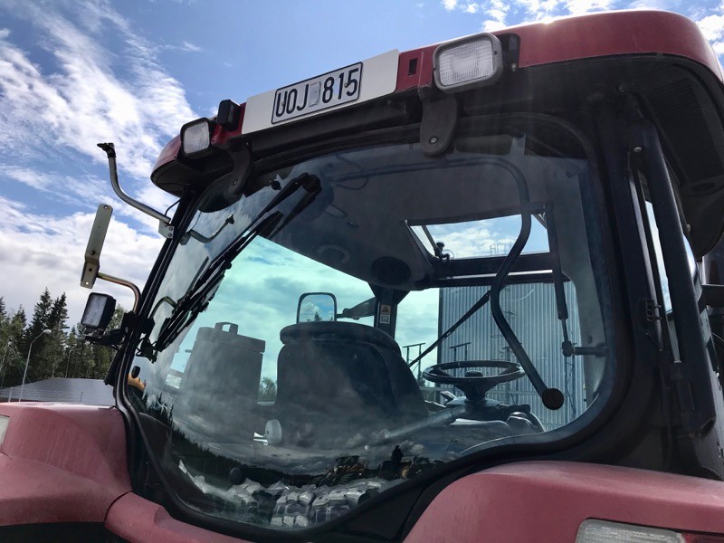 Klaravik Auktioner | Traktor Case IH MXU110