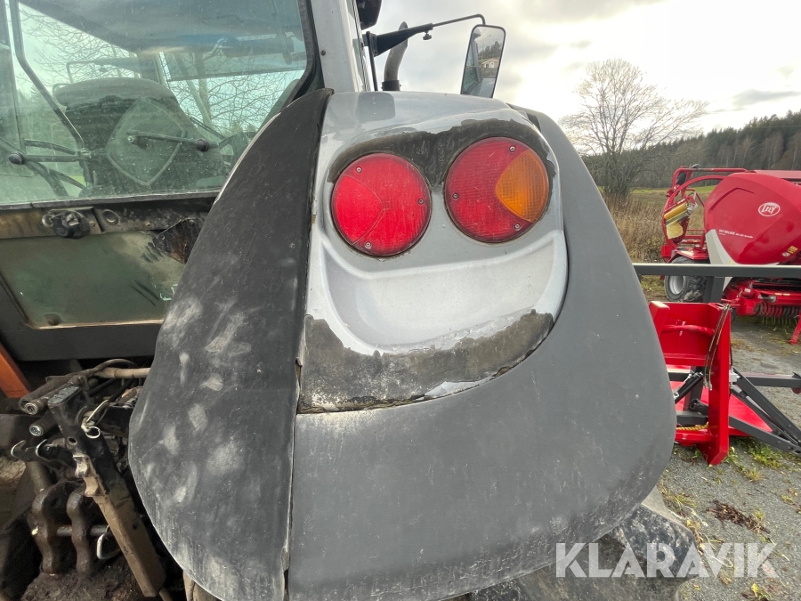 Traktor Valtra T140-4, Falun, Klaravik auktioner