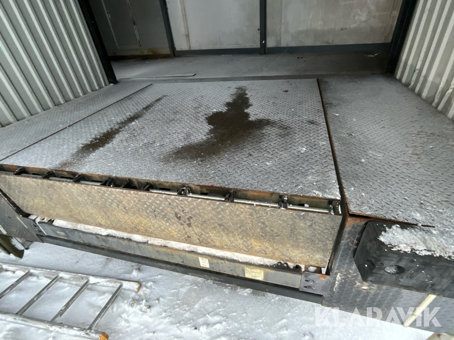 Lastkaj hydraulisk, Stockholm, Klaravik auktioner