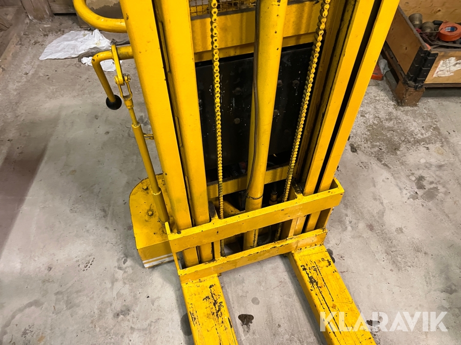 Pallyft EM, Skara, Klaravik auktioner