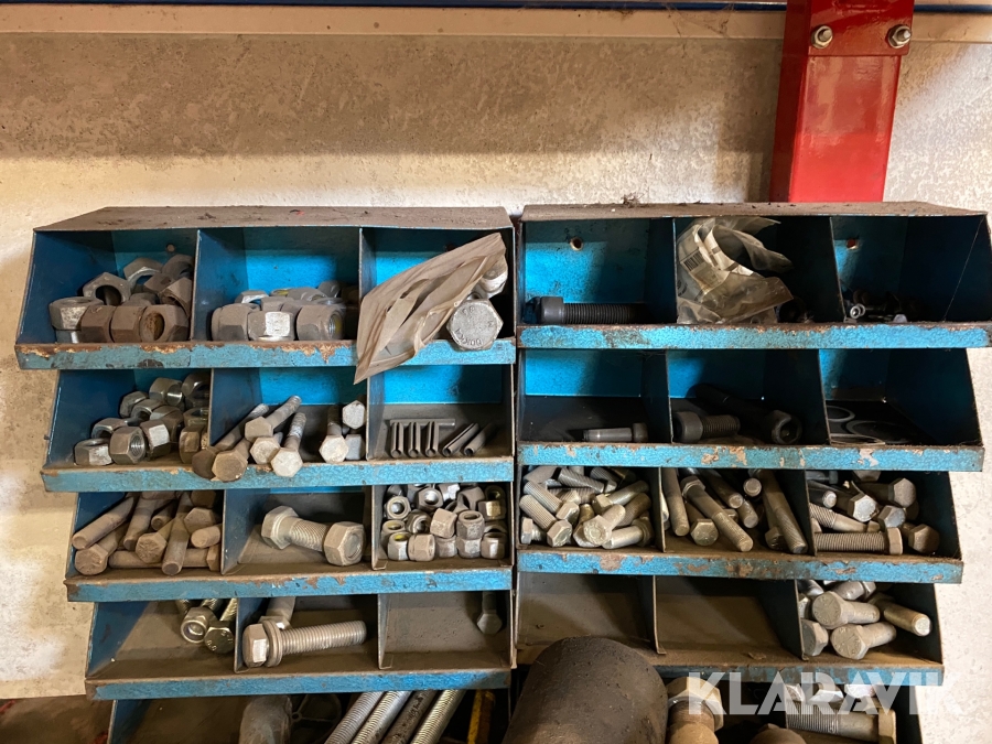 Bultar och muttrar tum, Hylte, Klaravik auktioner