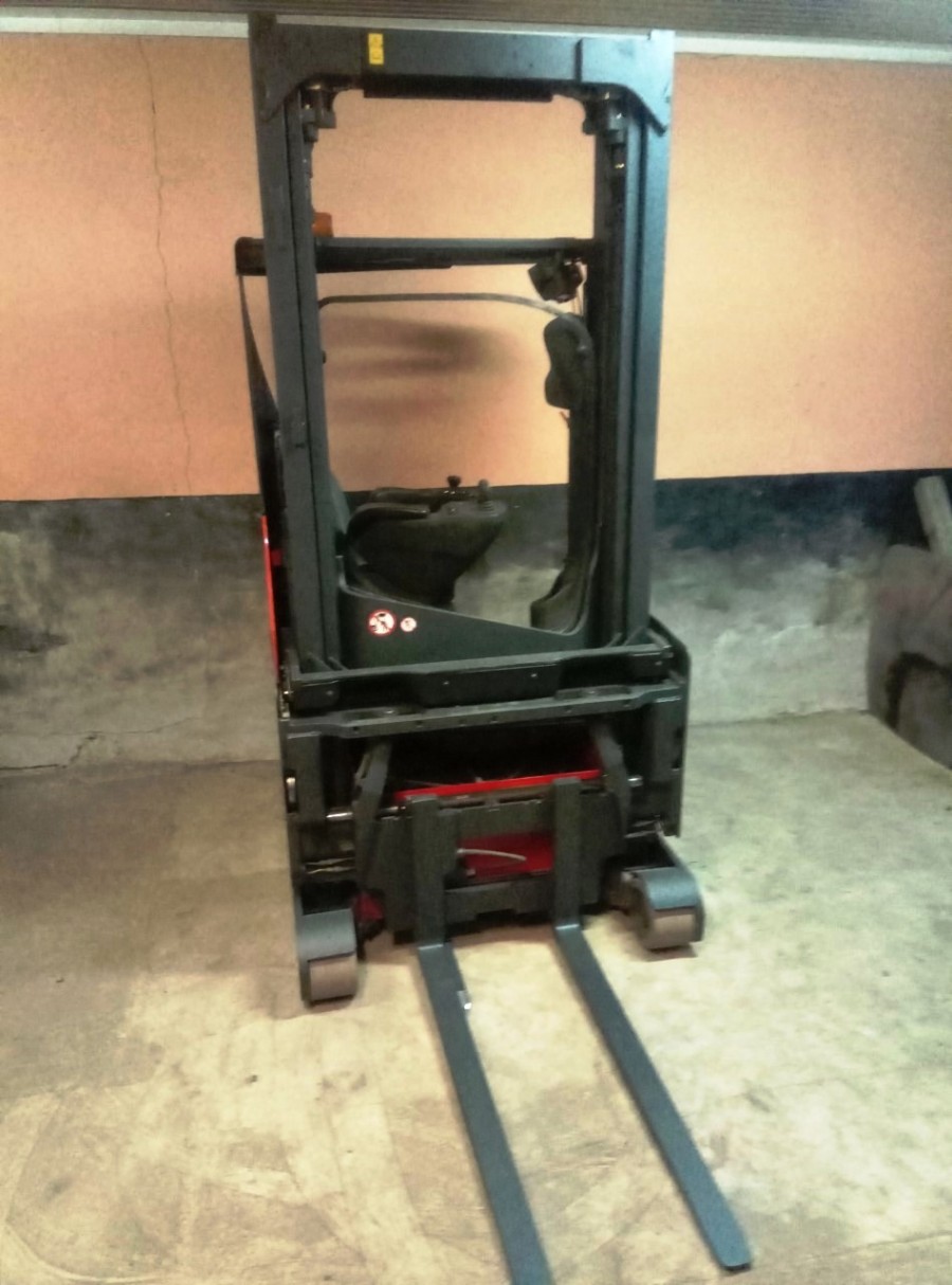 Klaravik Auktioner | Skjutstativtruck Linde R14X-03