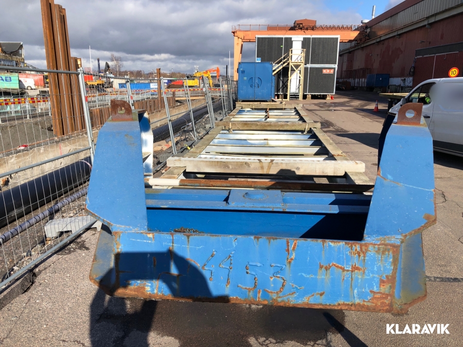 Klaravik Auktioner | Mafi vagn