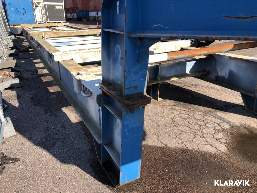 Klaravik Auktioner | Mafi vagn