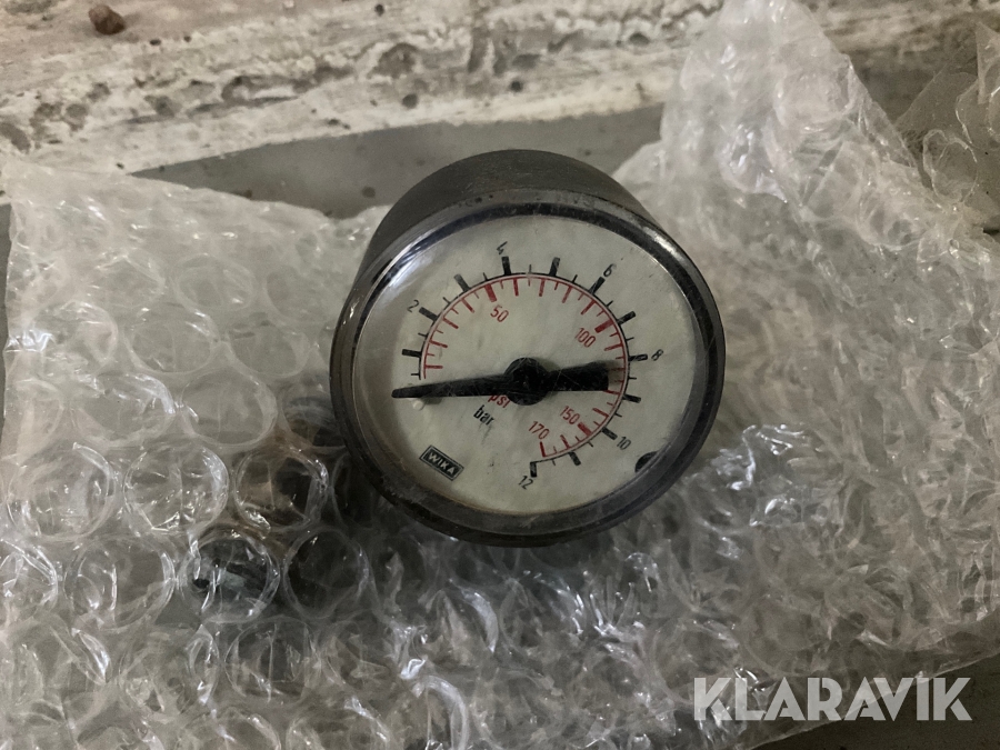 Manometer, Huddinge, Klaravik auktioner