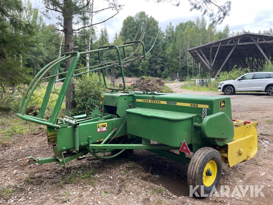 Hårdpress John deere 330, Sävsjö, Klaravik auktioner