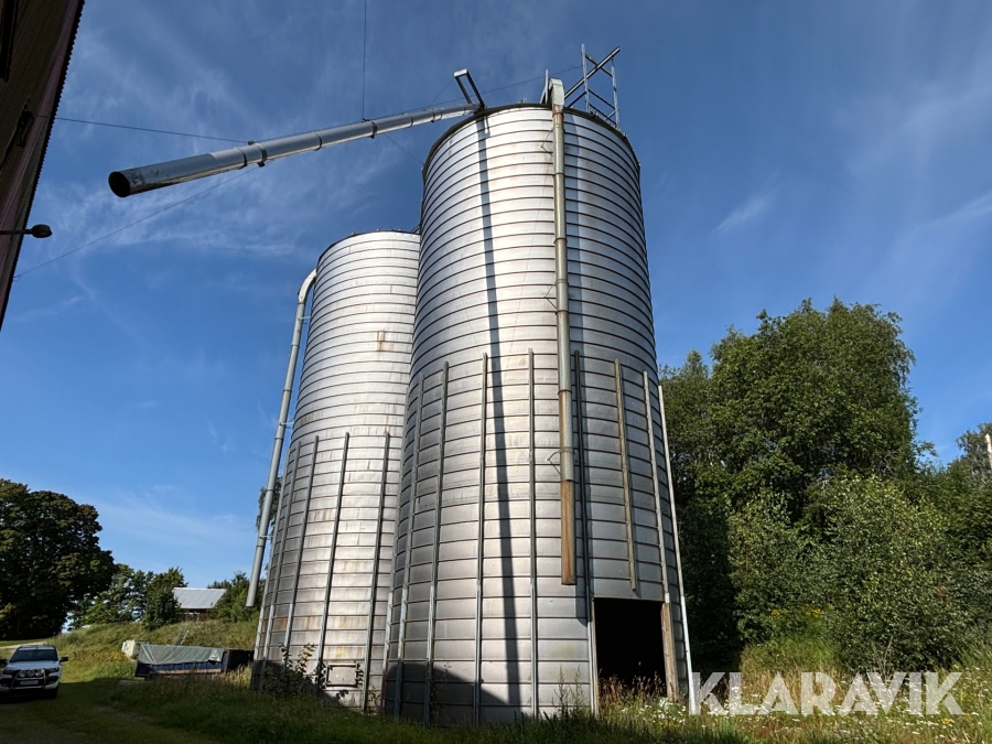 Fodersilo 2 st Bjurewalls Lipp Silo, Askersund, Klaravik auk