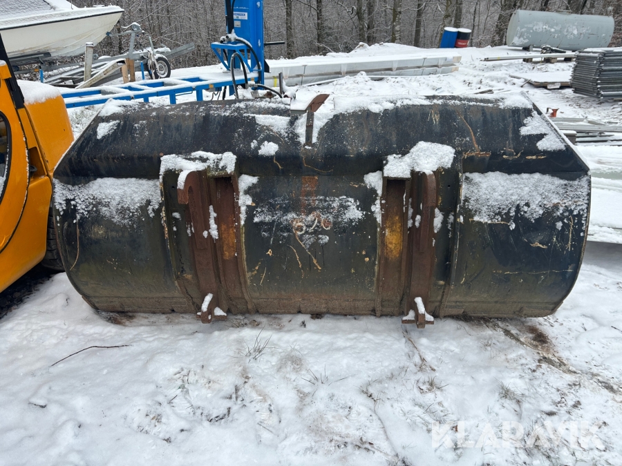 Skopa Volvo BM, Falkenberg, Klaravik auktioner