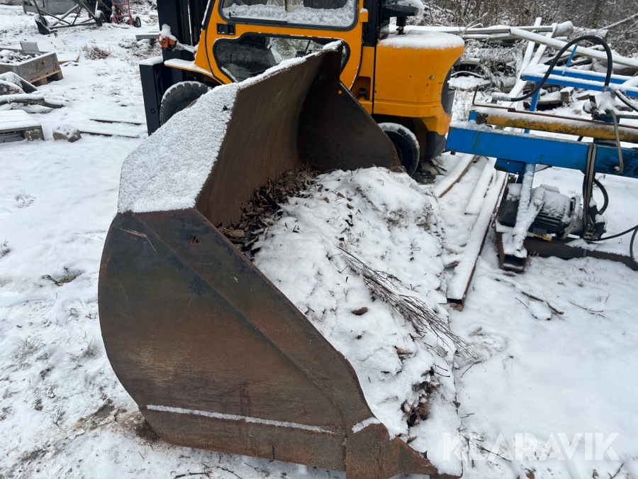 Skopa Volvo BM, Falkenberg, Klaravik auktioner