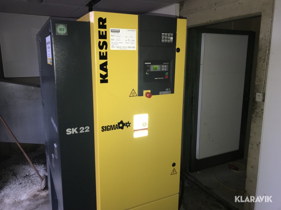 Kompressor Kaeser ABT25 SK22 och kyltork med tank