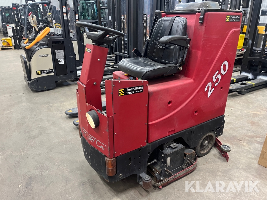 Skurmaskin Factory Cat 250 C, Trollhättan, Klaravik auktione