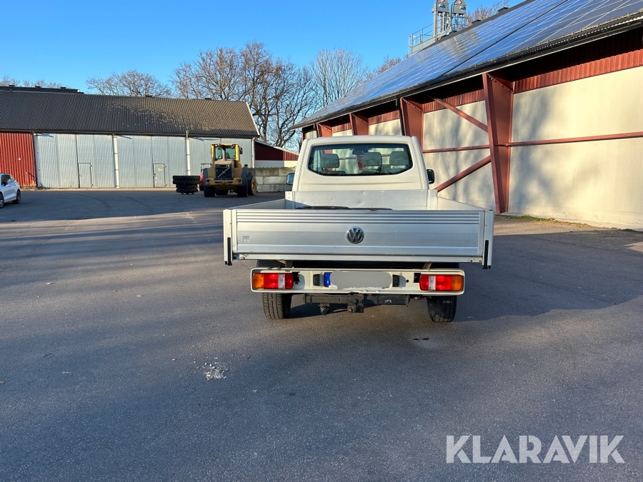 Flakbil Volkswagen Transporter, Falkenberg, Klaravik auktion