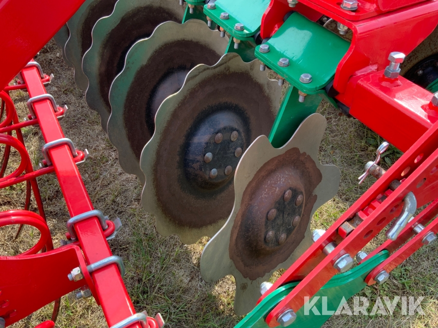 Tallriksredskap Agro-Masz BT30, Borgholm, Klaravik auktioner