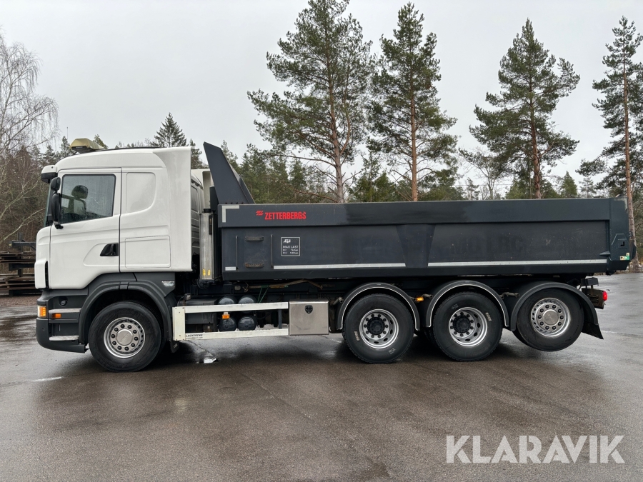 Lastbil Scania R560LB8X4, Oskarshamn, Klaravik auktioner