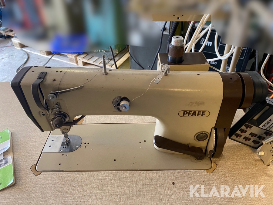 Klaravik Auktioner | Symaskin Pfaff 900/99