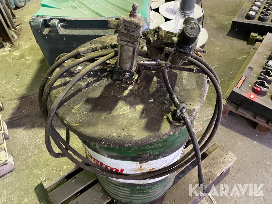 Tryckluftsdriven fettspruta, Östhammar, Klaravik auktioner