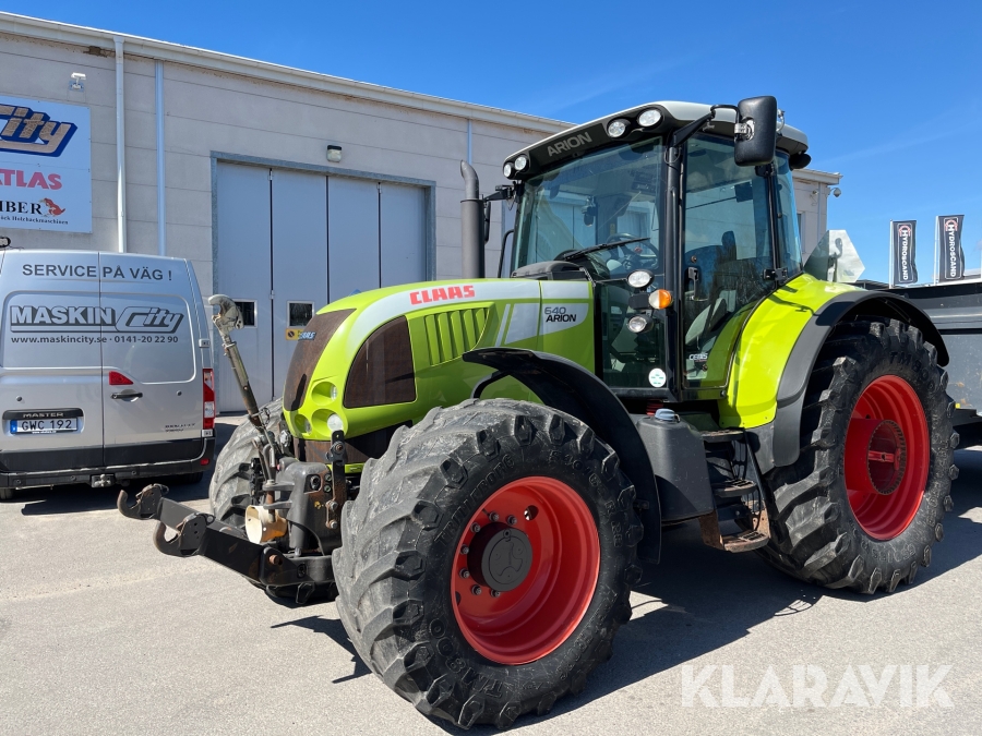Traktor Claas 640 Arion Cebis, Motala, Klaravik auktioner