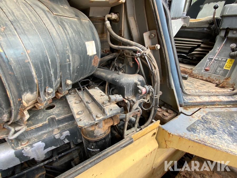 Bandtraktor Komatsu D65EX, Degerfors, Klaravik auktioner