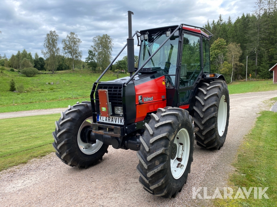 Klaravik Auktioner | Traktor Valmet 365
