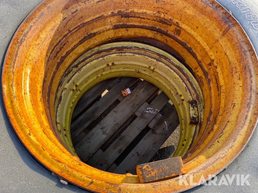 Traktor John Deere 3130, Eda, Klaravik auktioner