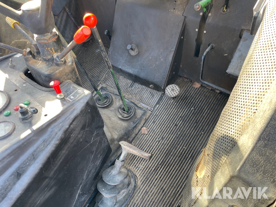 Traktor John Deere 3130, Eda, Klaravik auktioner