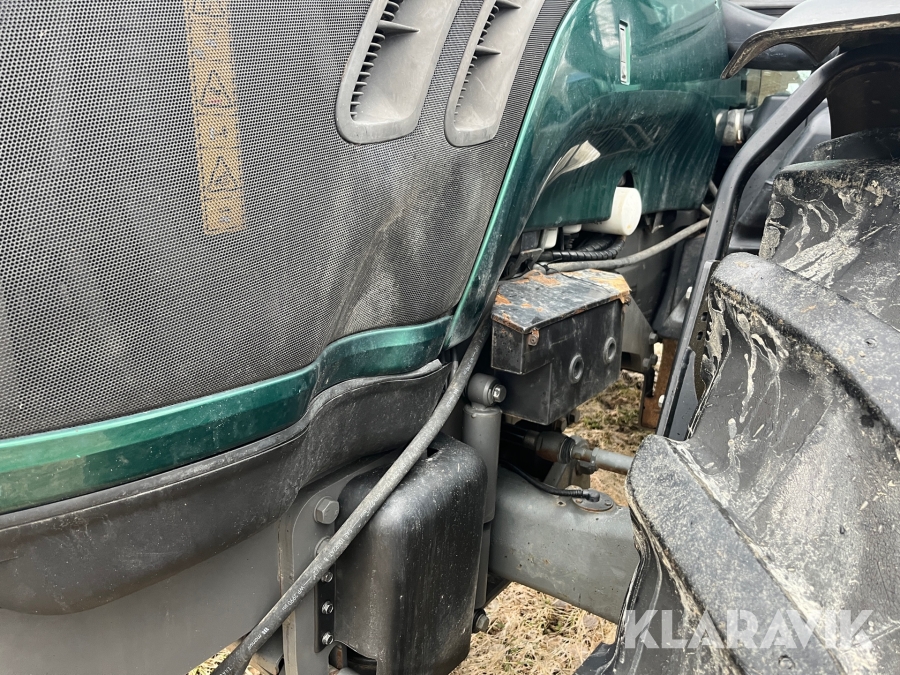 Traktor Valtra T203, Norrtälje, Klaravik auktioner