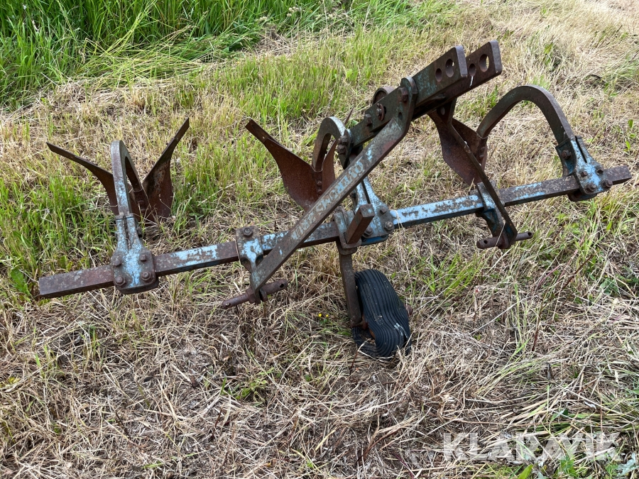Potatiskupare Överum Spader junior, Gotland, Klaravik auktio