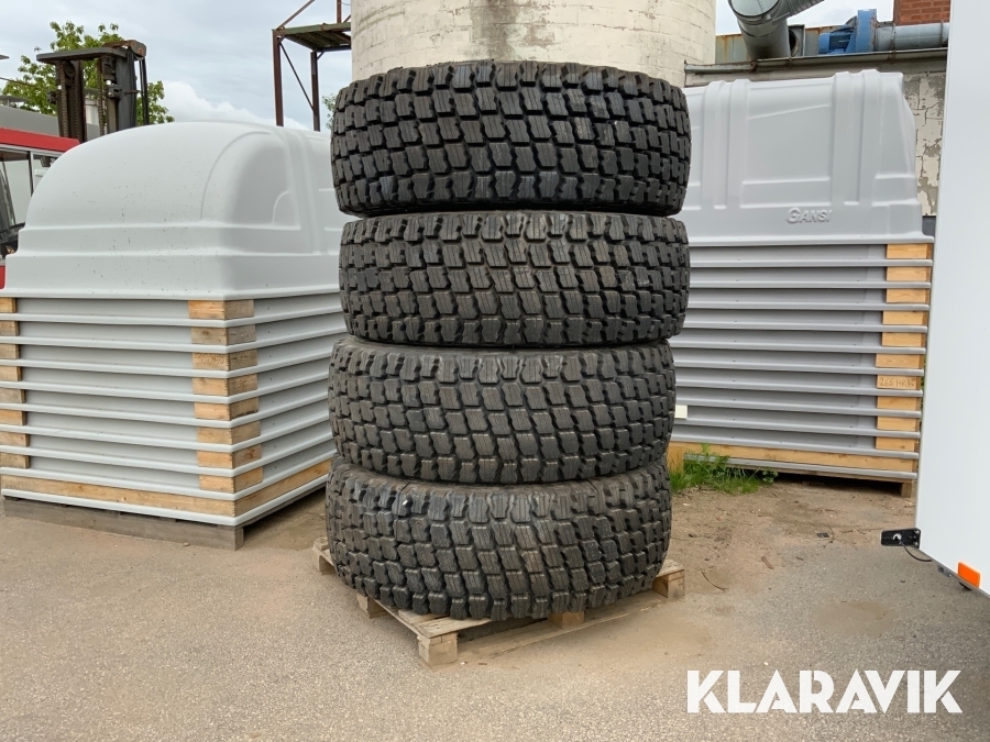 Entreprenaddäck Triangle TB596, Tibro, Klaravik auktioner