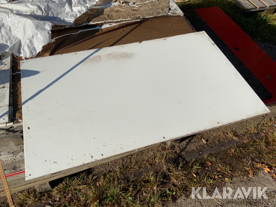 Väggskivor steni colour , Värnamo, Klaravik auktioner