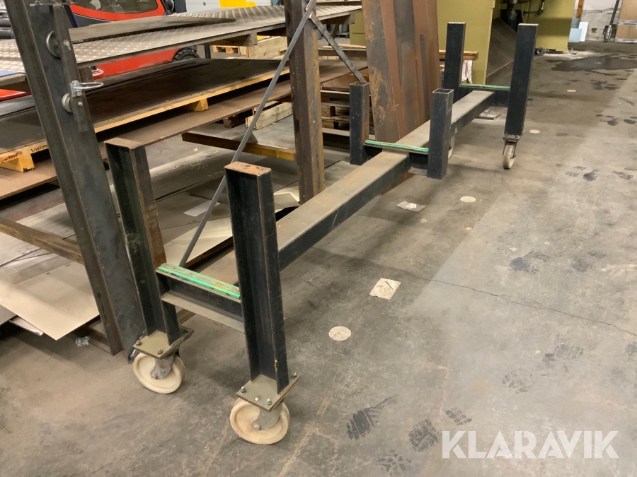 Materialvagn, Nyköping, Klaravik auktioner