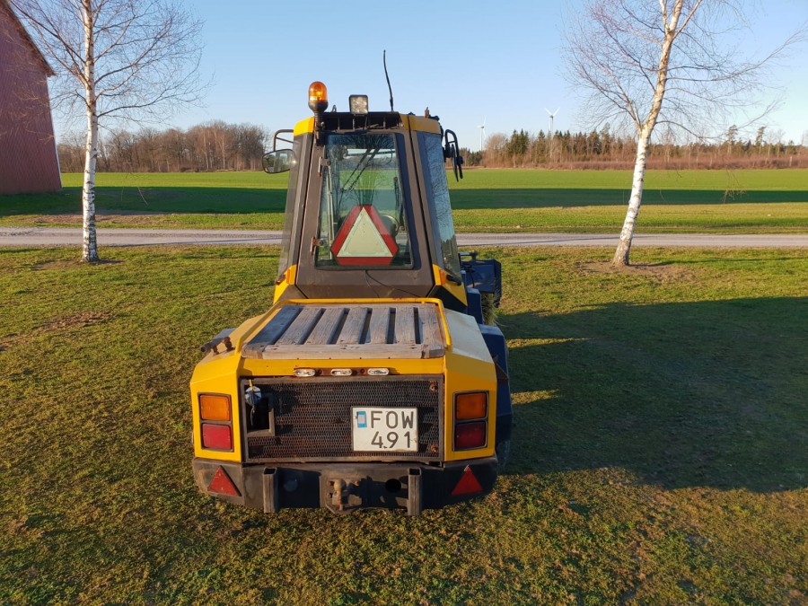 Redskapsbärare LM-TRAC/Valmet 480H
