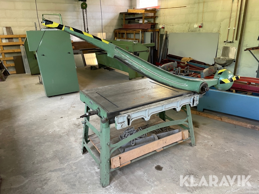 Slagsax Luna, Munkedal, Klaravik auktioner