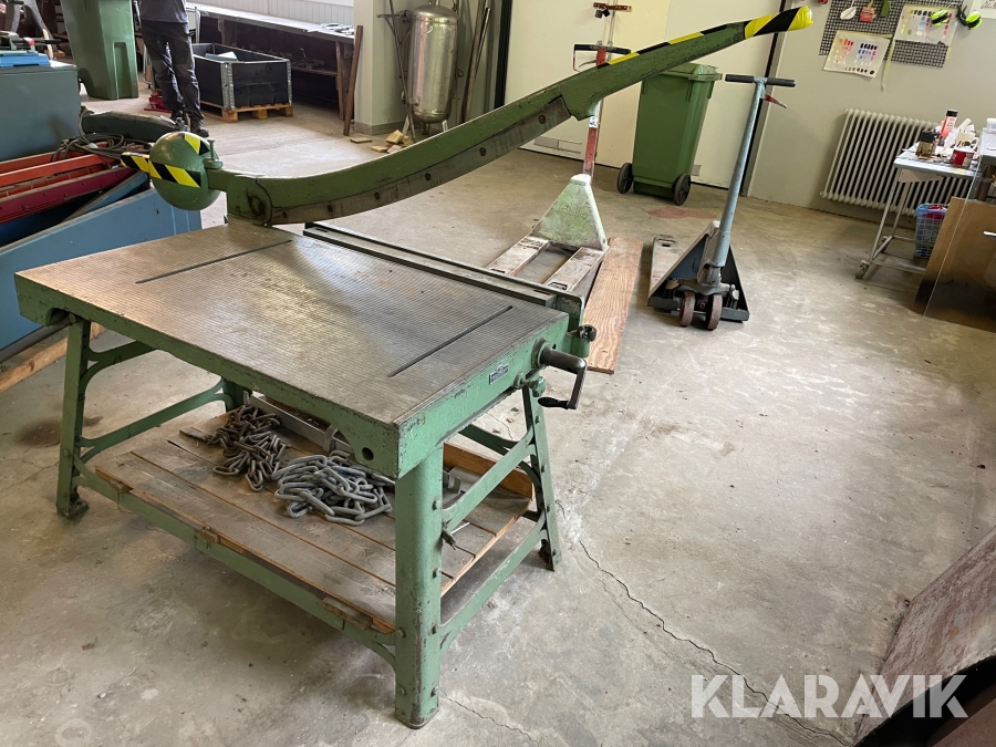 Slagsax Luna, Munkedal, Klaravik auktioner