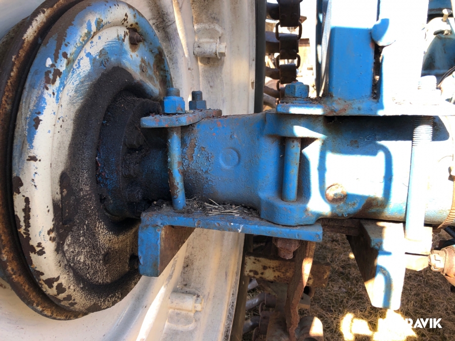 Traktor Fordson Super dexta Med bandsatts