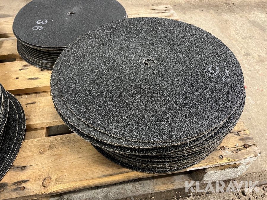 Slippapper golvslip med slipstenar, Östhammar, Klaravik aukt