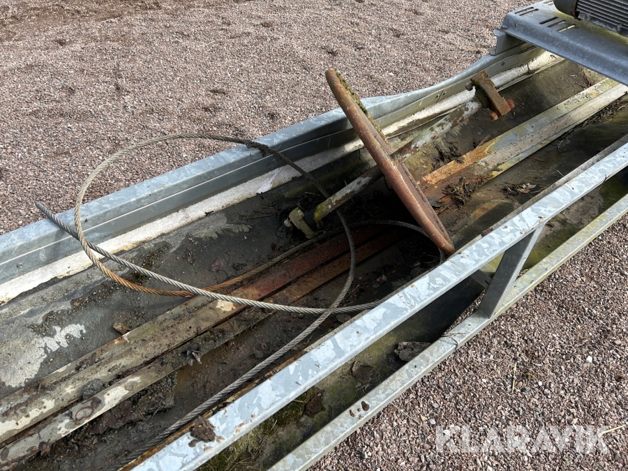 Gödselband / transportband, Lidköping, Klaravik auktioner