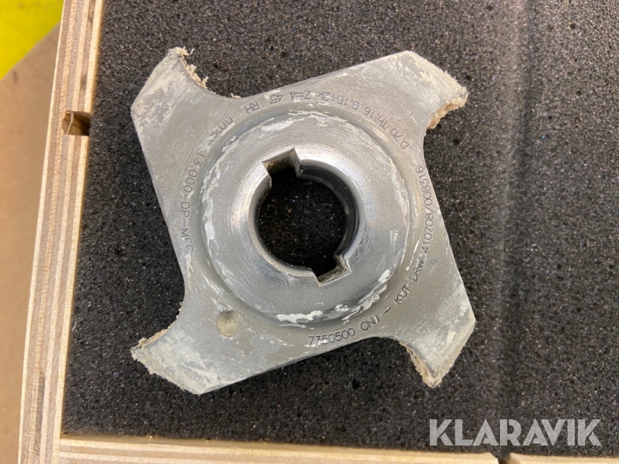 Klaravik Auktioner | Frässtål Unimerco 4 st