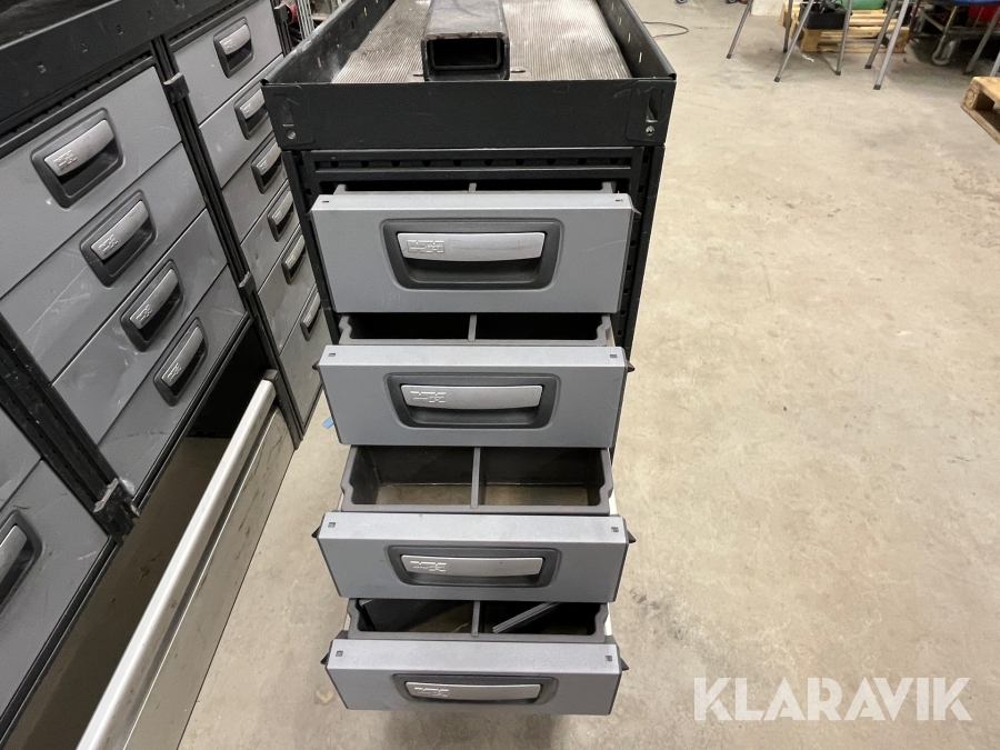 Verkstadsinredning Modulsystem, Täby, Klaravik auktioner