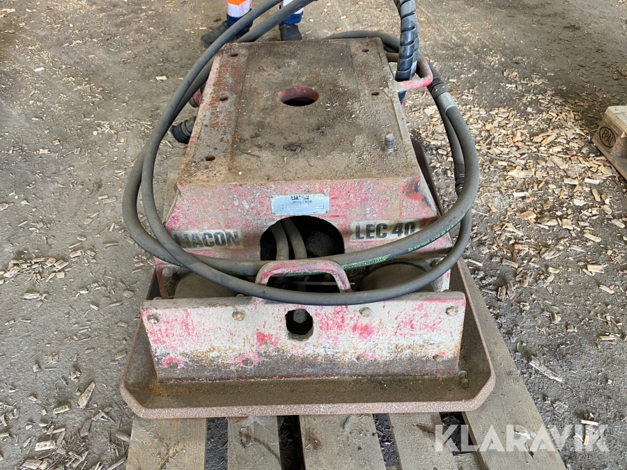 Klaravik Auktioner | Maskinpadda Liacon LEC 40