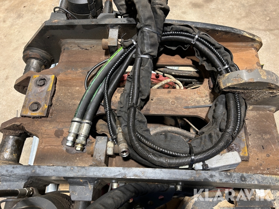 Rototilt R8, Båstad, Klaravik auktioner