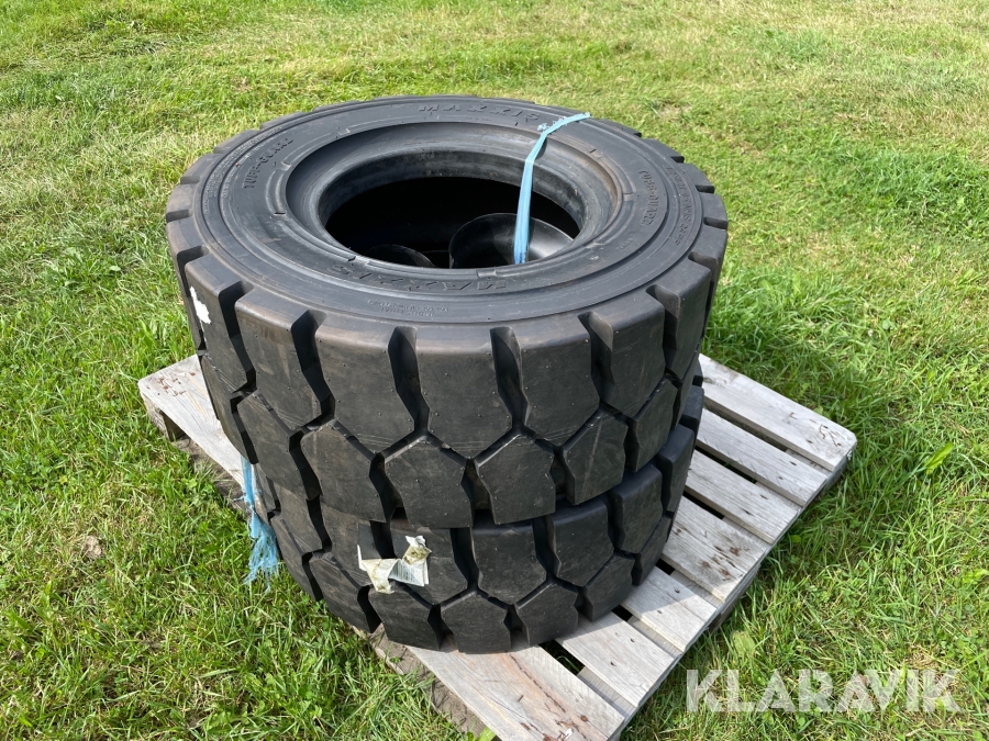 Truckdäck Maxxis Tuff-Guard, Nybro, Klaravik auktioner