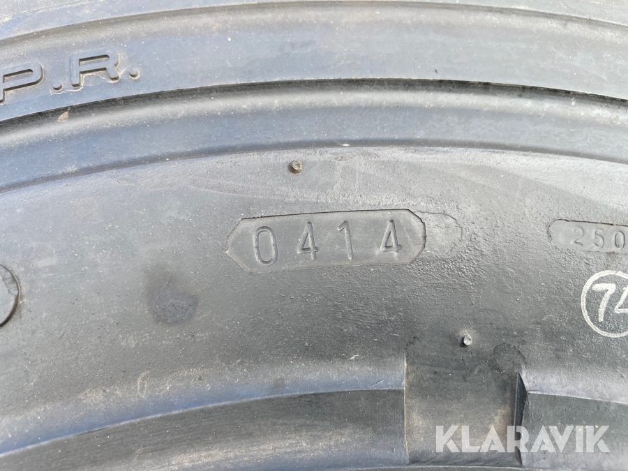 Truckdäck Maxxis Tuff-Guard, Nybro, Klaravik auktioner