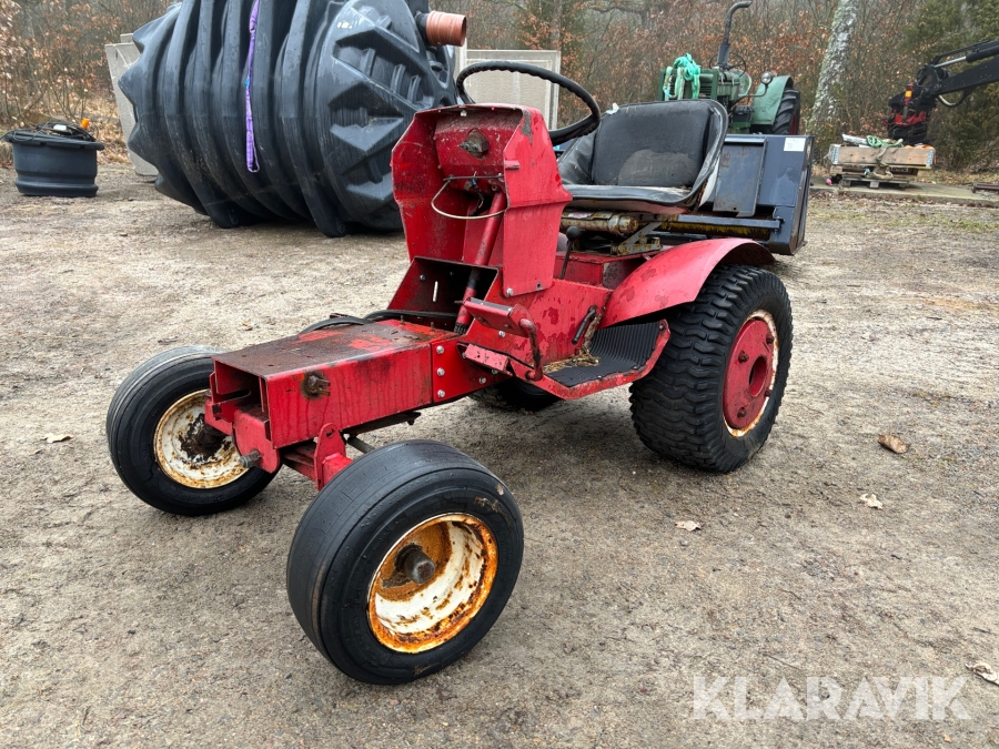 Mini traktor Volvo BM Mini, Ronneby, Klaravik auktioner