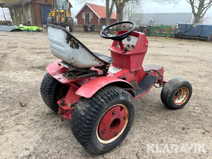 Mini traktor Volvo BM Mini, Ronneby, Klaravik auktioner