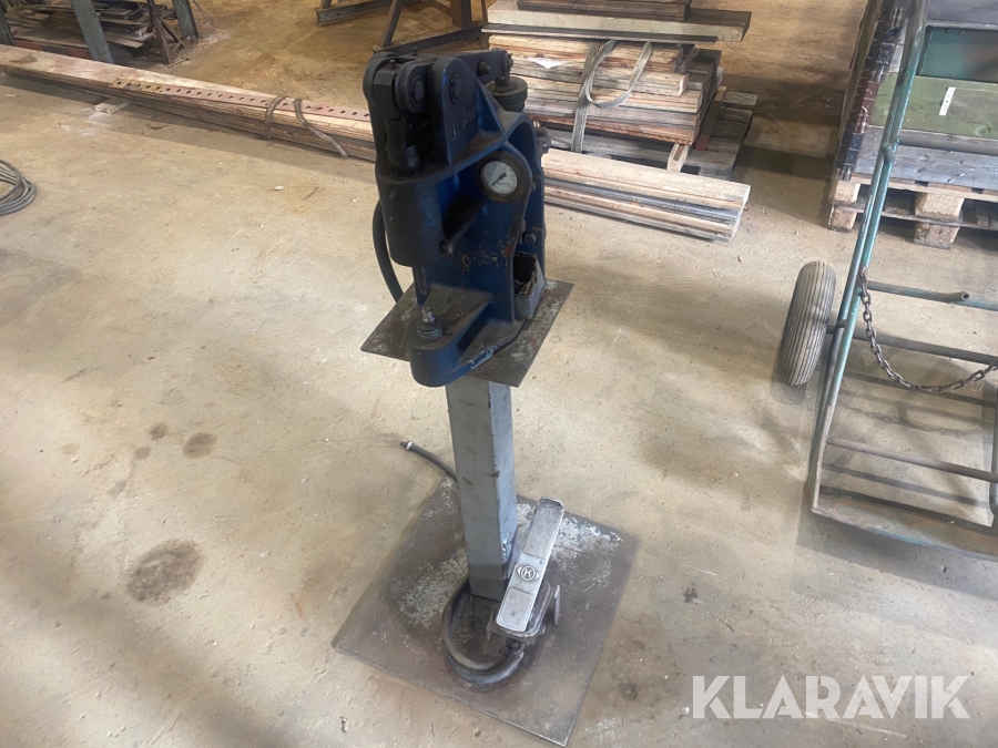 Nitmaskin för bromsbackar Jurid, Arboga, Klaravik auktioner