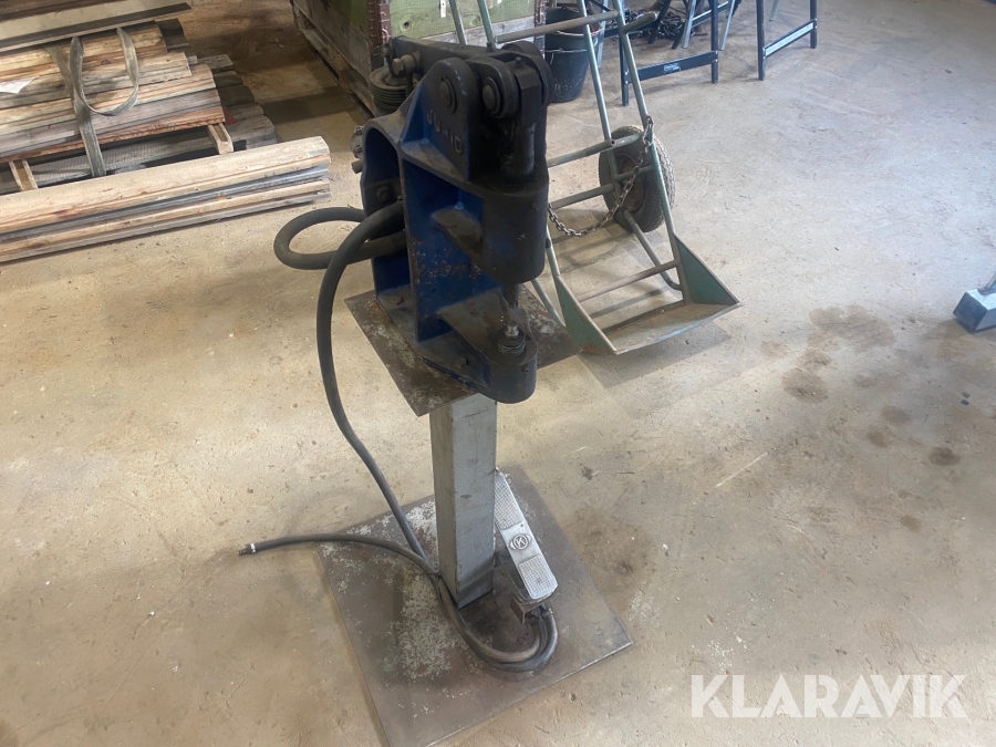 Nitmaskin för bromsbackar Jurid, Arboga, Klaravik auktioner