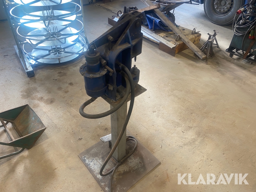 Nitmaskin för bromsbackar Jurid, Arboga, Klaravik auktioner